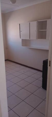 1 Bedroom Apartment to rent in Rosettenville | RR4583534 | Private Property