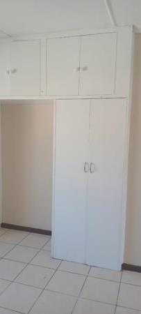 1 Bedroom Apartment to rent in Rosettenville | RR4583534 | Private Property