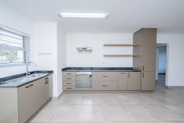 2 Bedroom Apartment for sale in Langeberg Ridge | T5350333 | Private ...