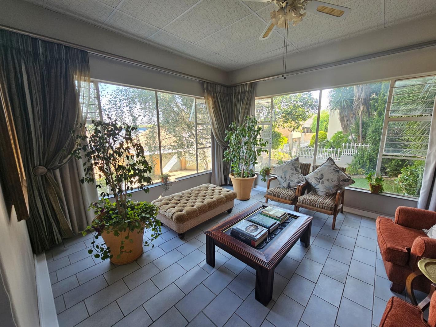 3 Bedroom Townhouse for sale in Baysvalley | T5350445 | Private Property