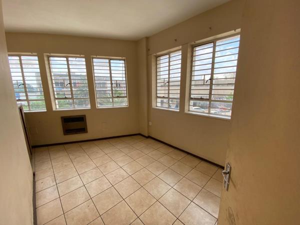 2 Bedroom Flat to rent in Rosettenville | RR4584427 | Private Property