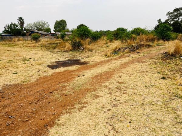 1 400 m² Land for sale in Kibler Park | T5352025 | Private Property