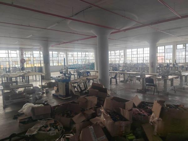 1 169 m² Industrial space to rent in Bulwer | RR4585256 | Private Property