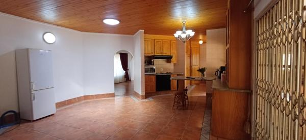 4 Bedroom House for sale in Rooihuiskraal | T5352663 | Private Property