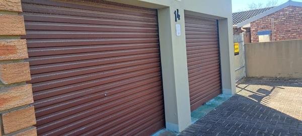 4 Bedroom House for sale in George East | T5352791 | Private Property