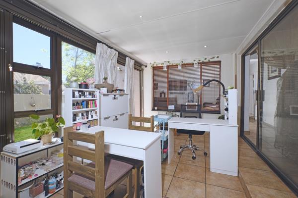 3 Bedroom Townhouse for sale in Malanshof | T5355649 | Private Property