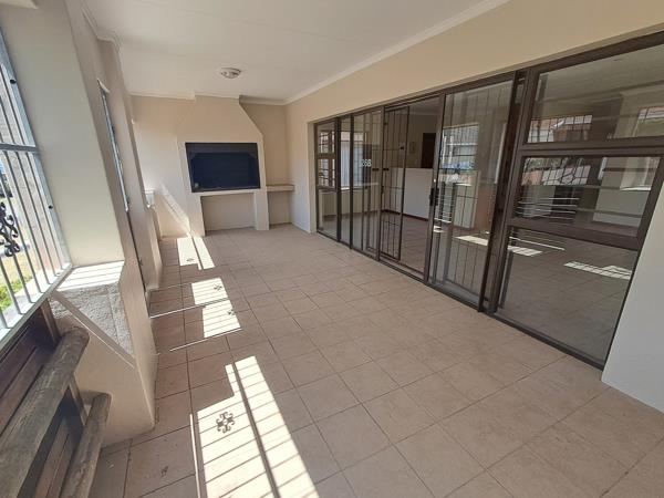 2 Bedroom House to rent in Wavecrest | RR4587887 | Private Property