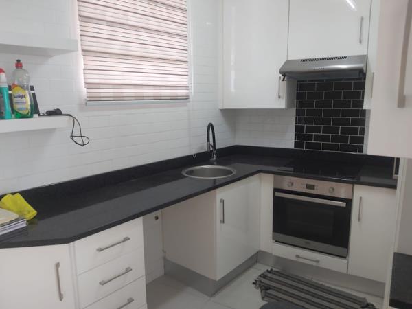 2 Bedroom Apartment for sale in Windermere | T5361085 | Private Property