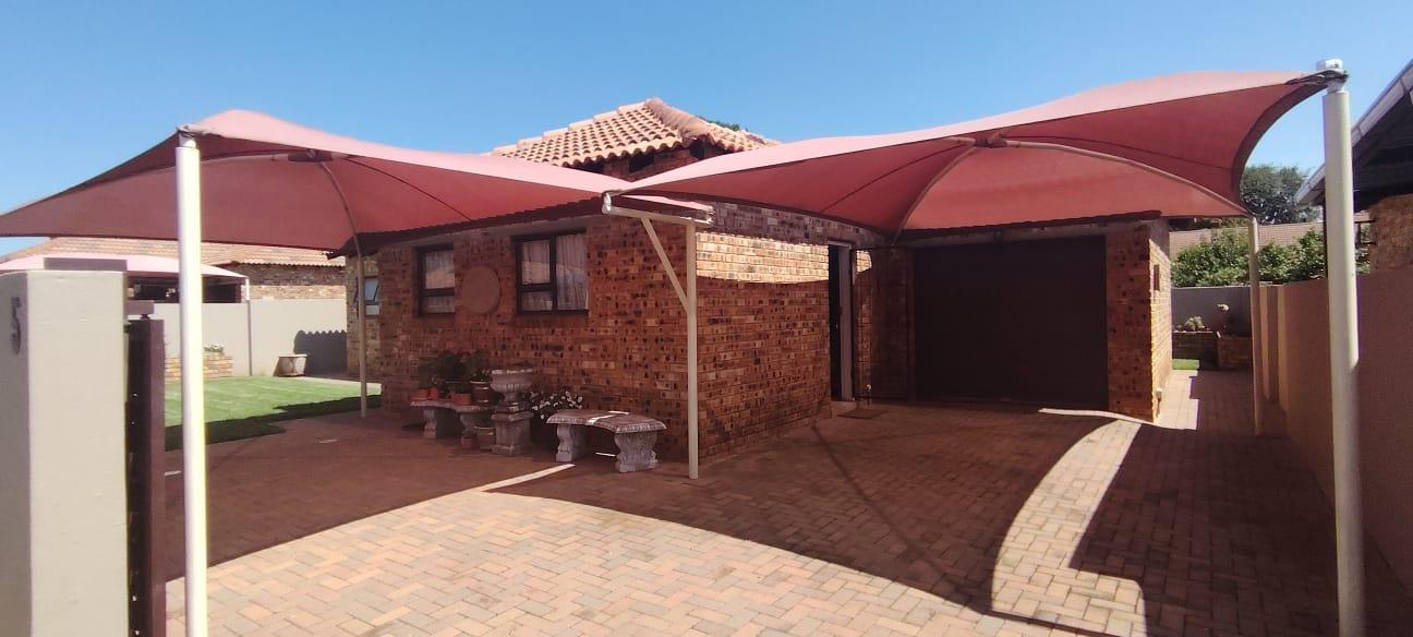 3 Bedroom Townhouse for sale in Fochville | T5362282 | Private Property