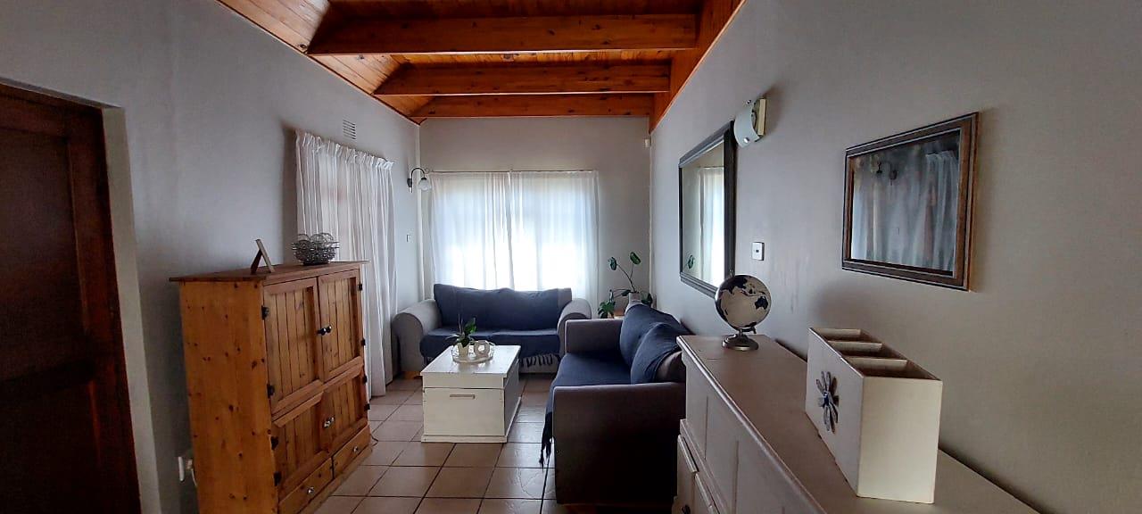 3 Bedroom House to rent in Mossel Bay Central | RR4592681 | Private ...