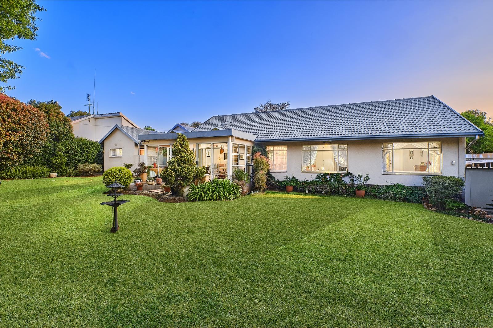 3 Bedroom House for sale in Horison Park | T5364872 | Private Property