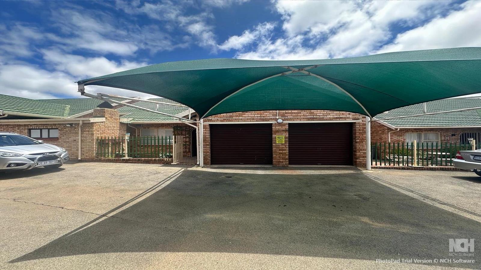 3 Bedroom Townhouse for sale in Fochville | T5365805 | Private Property