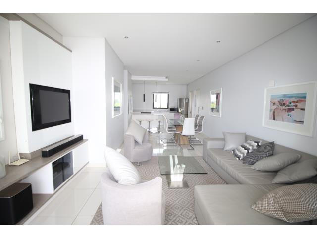 2 Bedroom Apartment for sale in Hyde Park | T5366555 | Private Property