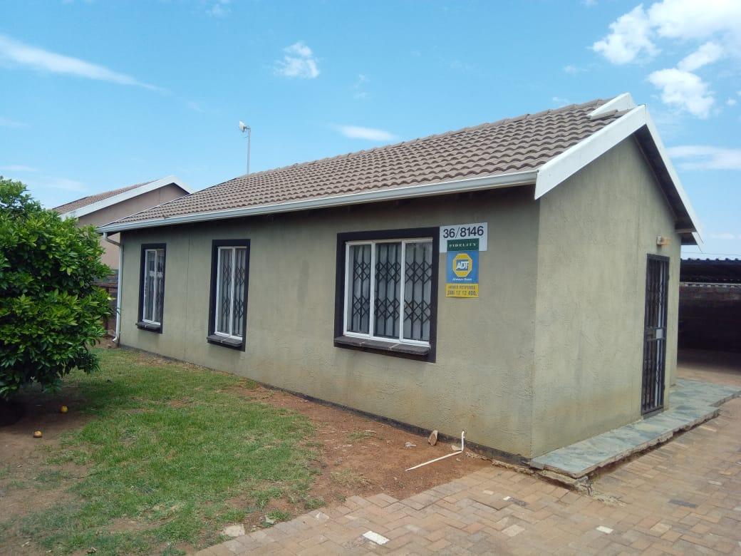 3 Bedroom House for sale in Windmill Park | T5366663 | Private Property