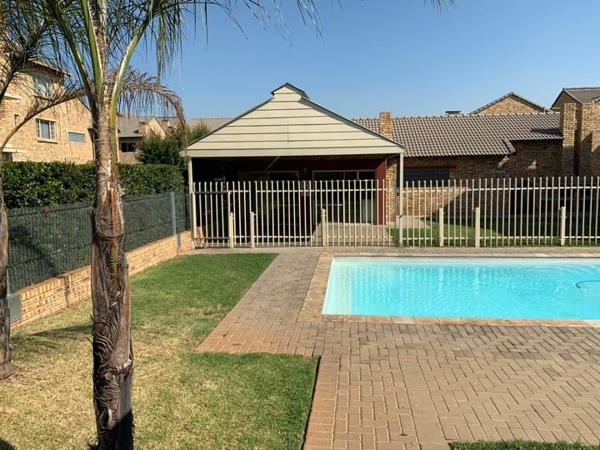 2 Bedroom Apartment to rent in Celtisdal | RR4594919 | Private Property