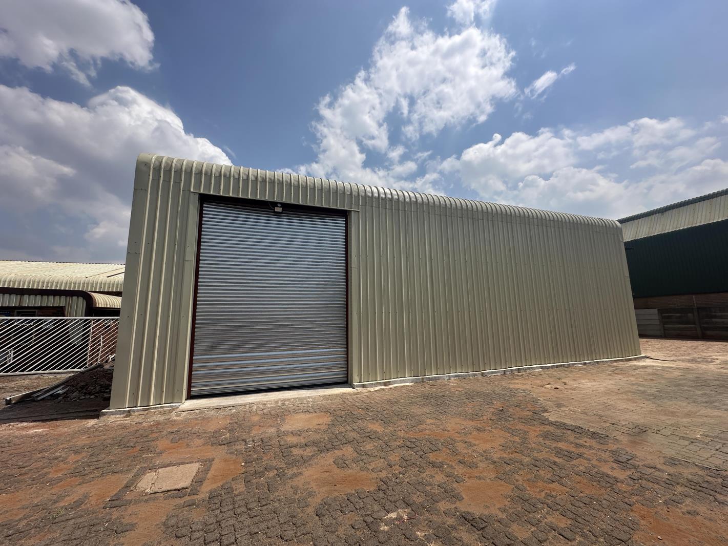 570 m² Industrial space to rent in Jet Park | RR4595295 | Private Property