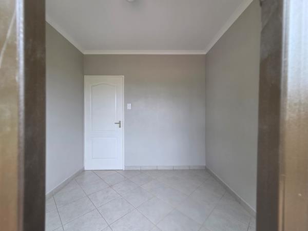 3 Bedroom House for sale in Crystal Park | T5367831 | Private Property