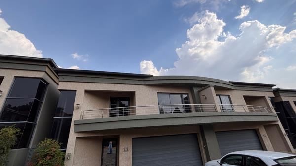 4 Bedroom Townhouse for sale in Emfuleni Golf Estate | T5368016 ...