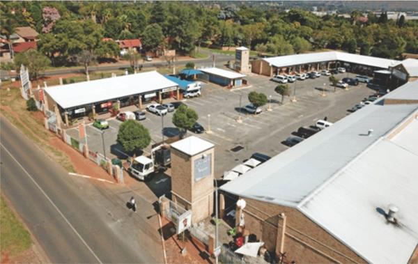 61 m² Retail Space to rent in Roodepoort Central | RR4596487 | Private ...