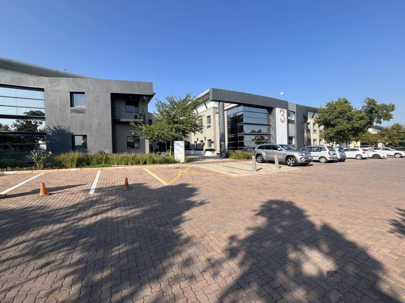 520 m² Commercial space to rent in Strubens Valley | RR4596844 ...