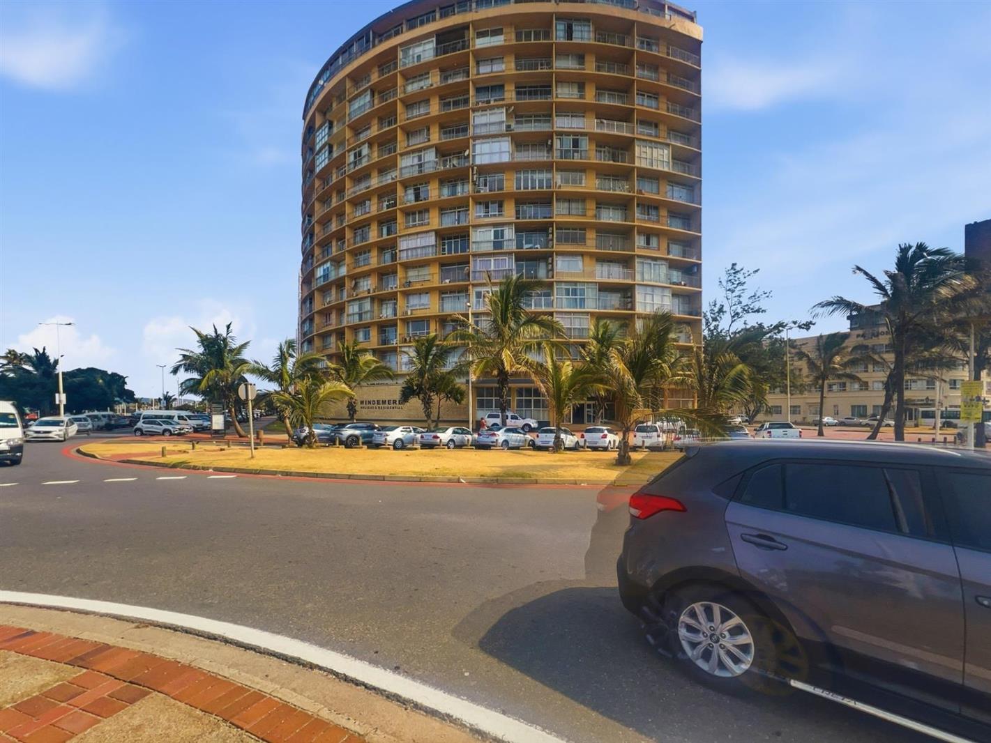 2 Bedroom Apartment for sale in South Beach | T5384024 | Private Property