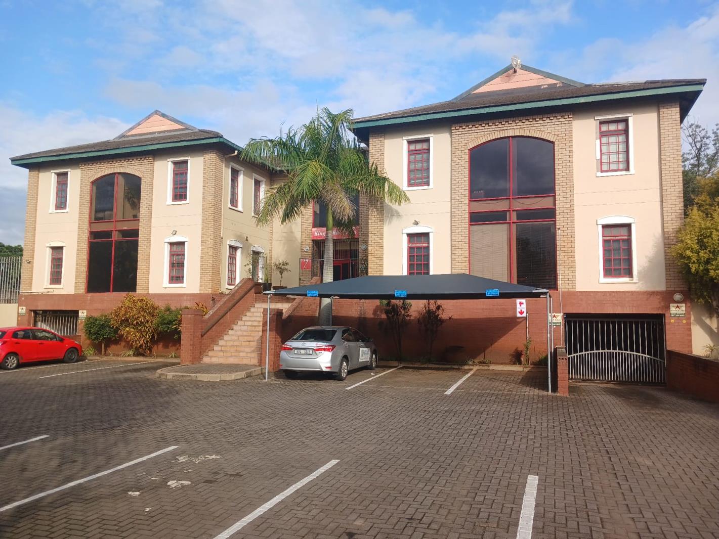 65 m² Commercial space for sale in Empangeni Central | T5401588 ...