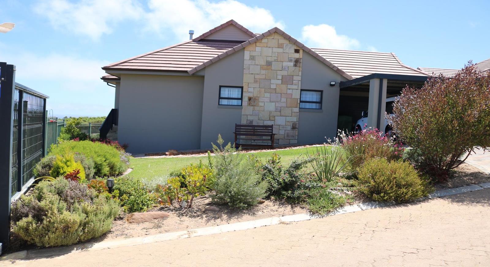 3 Bedroom House for sale in Dana Bay | T5423922 | Private Property