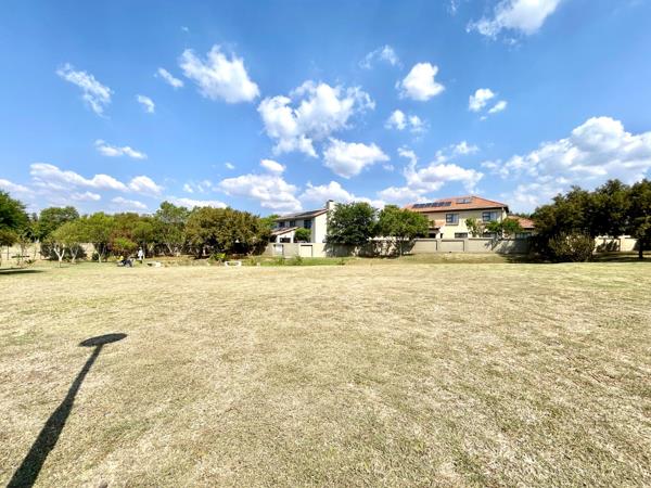 452 m² Commercial space for sale in Newmark Estate | T5464369 | Private ...