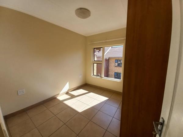 2 Bedroom Apartment to rent in Equestria | RR4678971 | Private Property