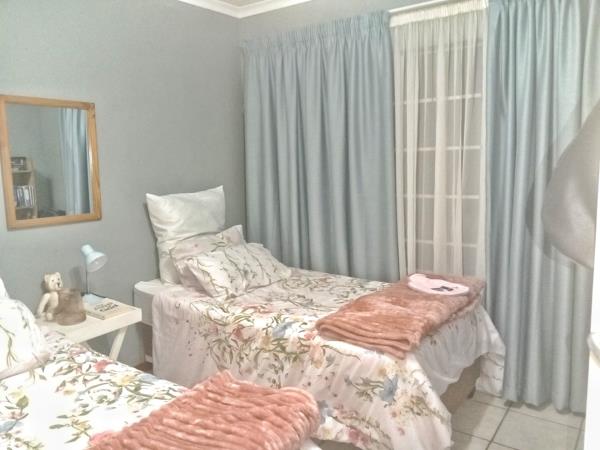 2 Bedroom House for sale in The Reeds | T5504498 | Private Property