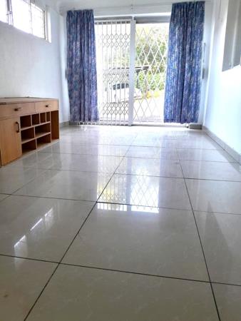 Studio apartment to rent in Athlone | RR4687696 | Private Property