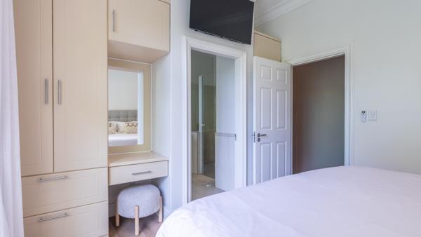 4 Bedroom House to rent in Constantia | RR4688704 | Private Property