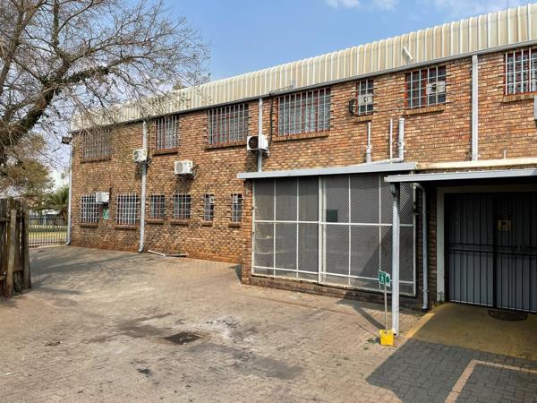 818 m² Industrial space to rent in Gateway Industrial Park | RR4688953 ...