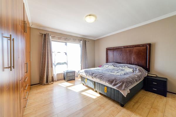 3 Bedroom Apartment for sale in Barbeque Downs | T5510915 | Private ...