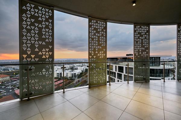 3 Bedroom Apartment for sale in Waterfall | T5511180 | Private Property
