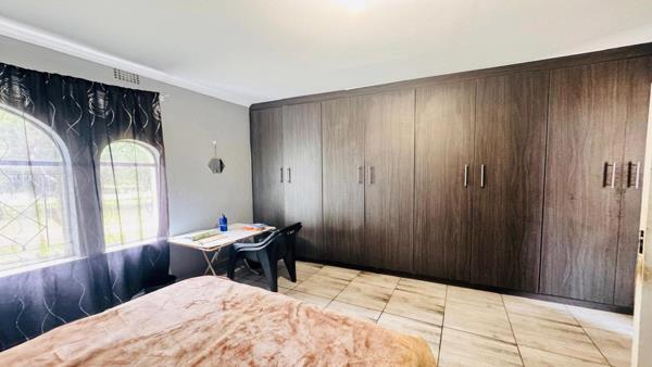 5 Bedroom House for sale in President Park | T5512589 | Private Property