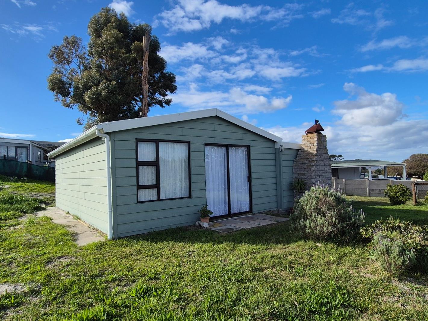 2 Bedroom House for sale in Franskraal | T5513026 | Private Property