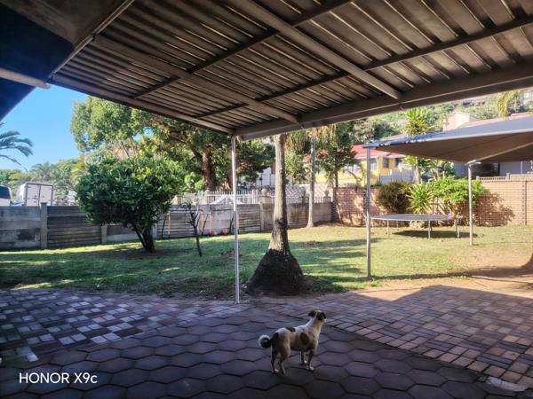 3 Bedroom House for sale in Bluff | T5515044 | Private Property