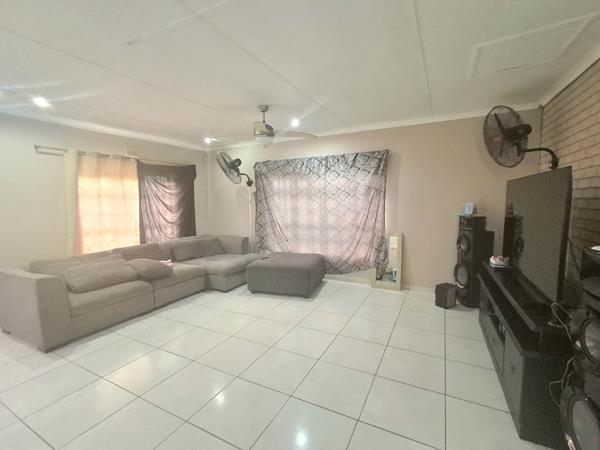 3 Bedroom House to rent in Veld En Vlei | RR4702264 | Private Property