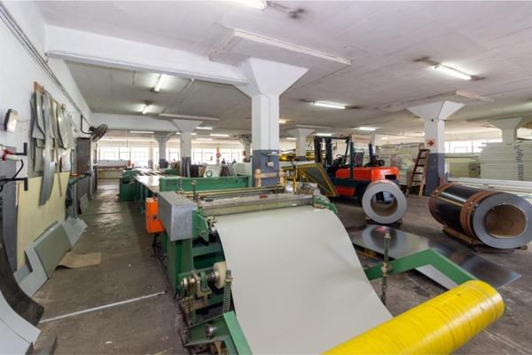 913 m² Industrial space to rent in Neave Industrial | RR4702726 ...