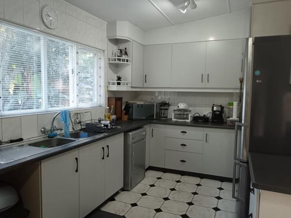 3 Bedroom House for sale in Scottburgh South | T5526840 | Private Property