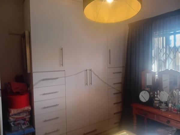2 Bedroom House for sale in Lonehill | T5527184 | Private Property