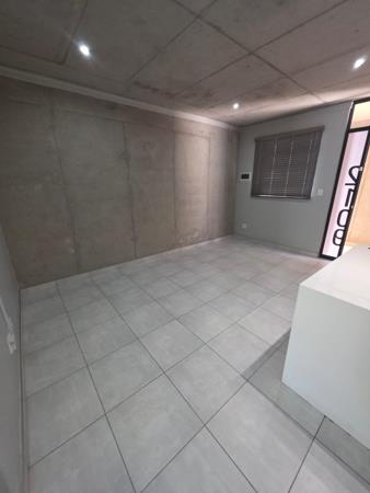 2 Bedroom Apartment to rent in Brooklyn | RR4704088 | Private Property