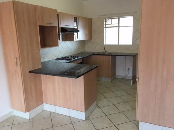 1 Bedroom Townhouse to rent in Elarduspark | RR4704251 | Private Property