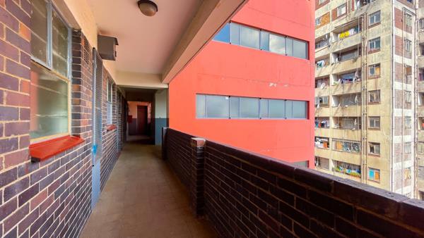 3 Bedroom Apartment to rent in Braamfontein | RR4704392 | Private Property
