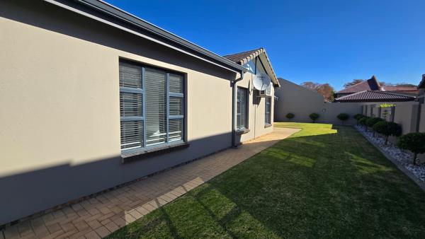 4 Bedroom Townhouse for sale in Secunda | T5528069 | Private Property