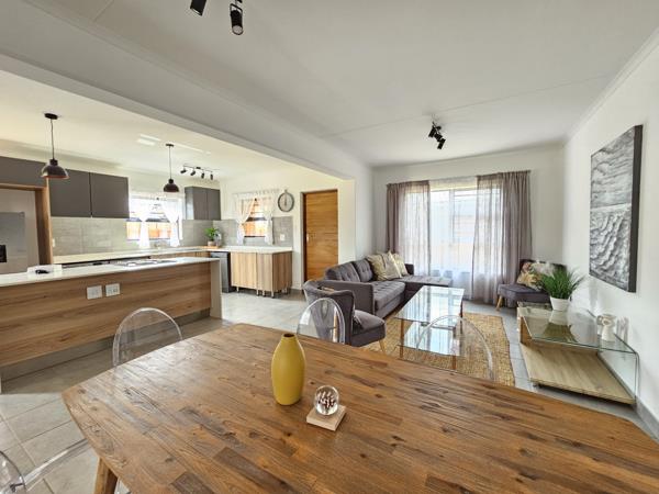 3 Bedroom Duplex to rent in Midstream Estate | RR4706494 | Private Property