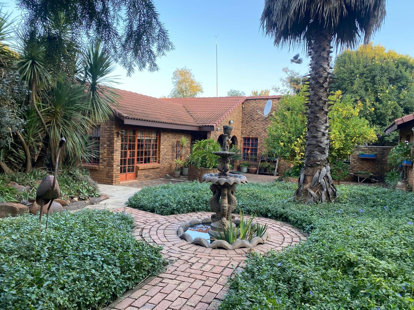 21.4 ha Smallholding for sale in Bronkhorstspruit | T4210601 | Private ...