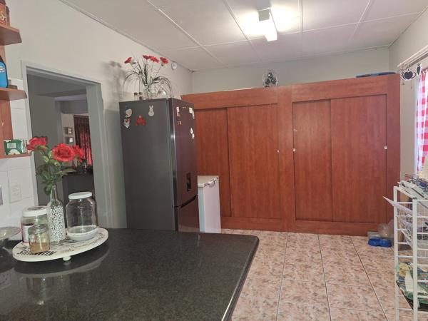 3 Bedroom House for sale in Rustenburg Central | T4231202 | Private ...