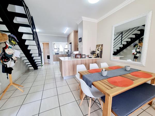 2 Bedroom Apartment for sale in Umhlanga Rocks | T4274424 | Private ...